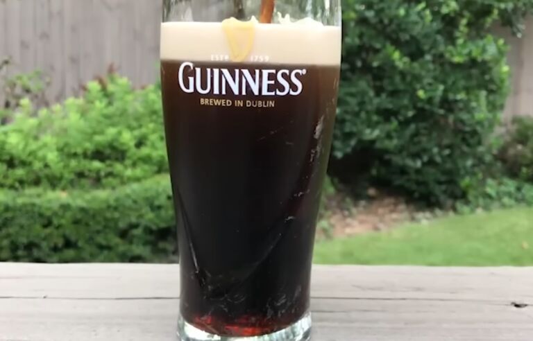 Is Guinness Beer Carbonated? - BrewingCrafter